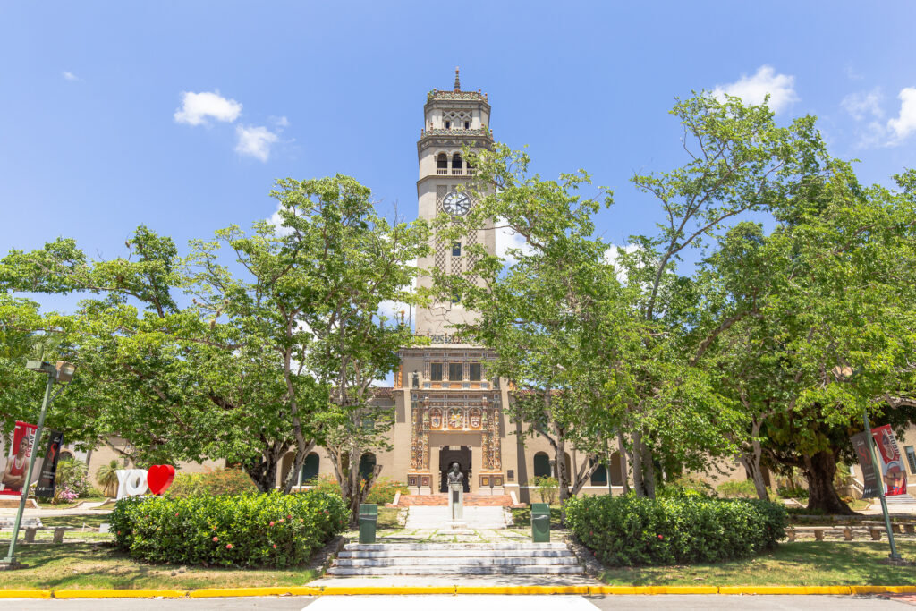 Se concreta prometedor acuerdo entre los recintos de Río Piedras y ...