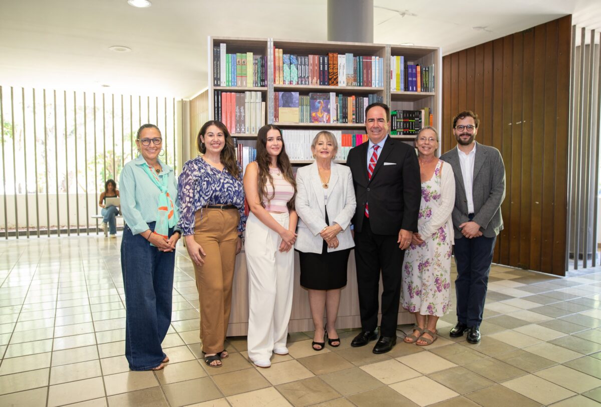 Los libros de La Editorial UPR retornan al Recinto de Río Piedras en El Carretón – Universidad ...
