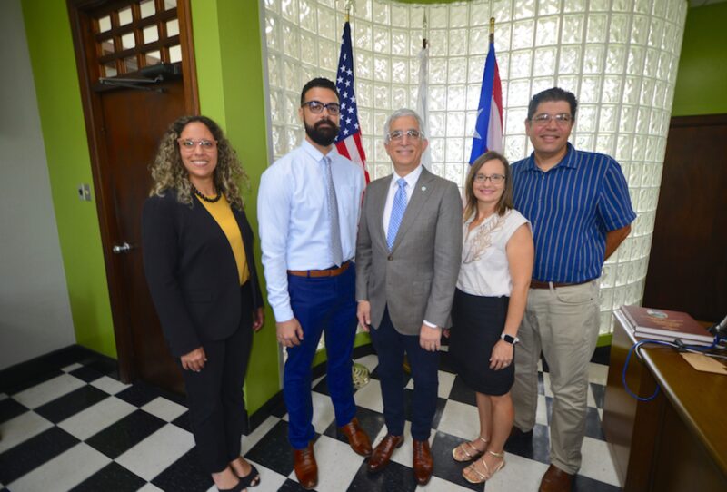 Universidad de Puerto Rico – Los que saben estudian en la UPR